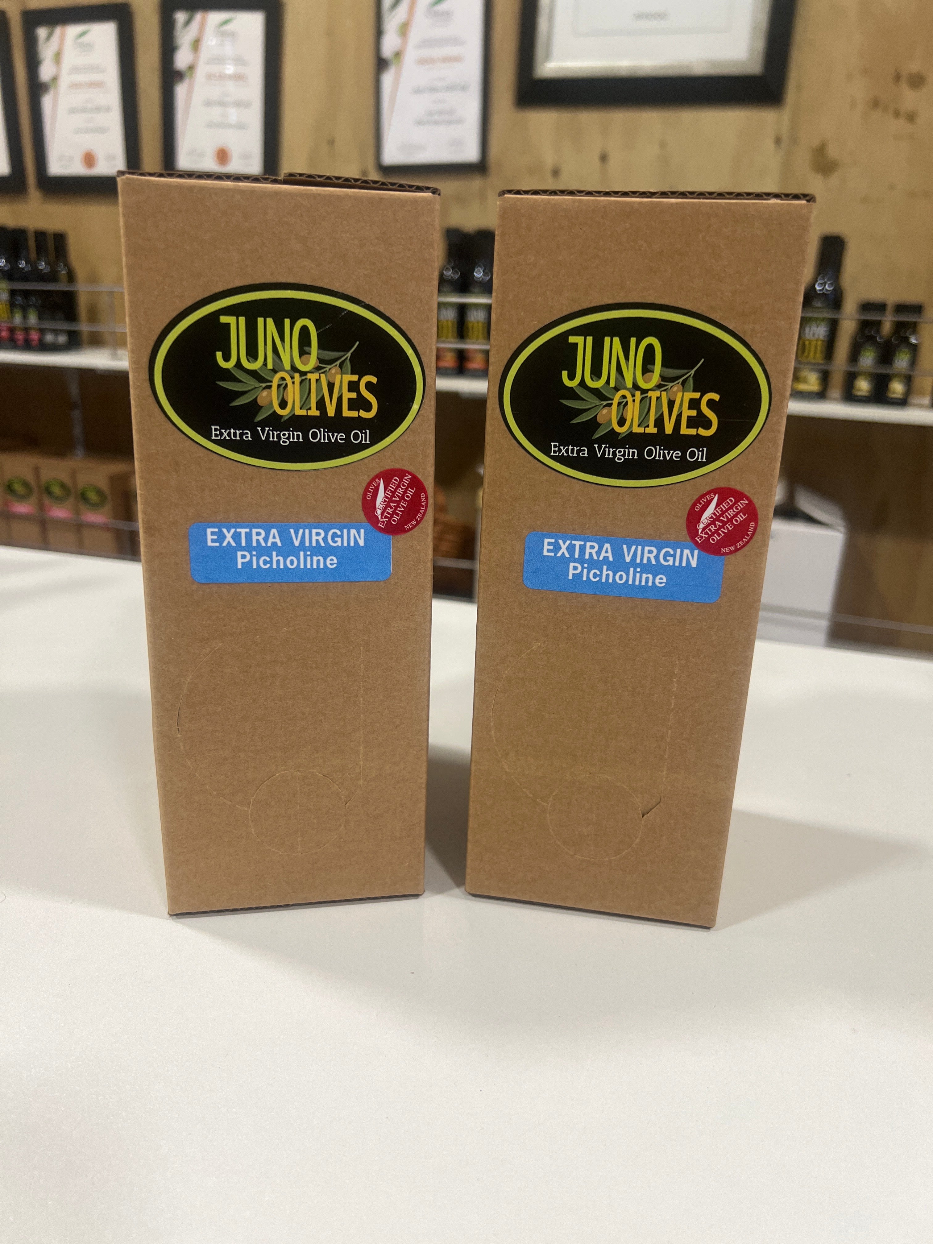 Picholine single variety Extra Virgin Olive Oil | Juno Olives